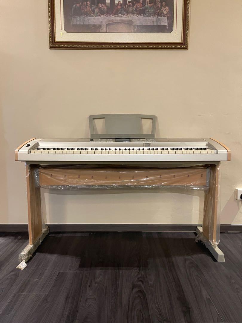 Yamaha Portable Grand DGX-505 Keyboard, Hobbies & Toys, Music & Media ...