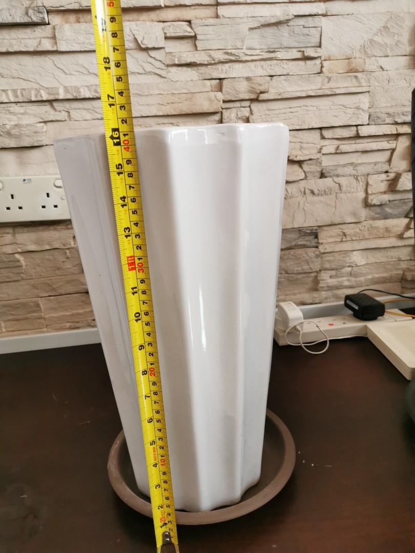 3 ceramic planters with Baba drainage plates ($15@), Furniture & Home ...