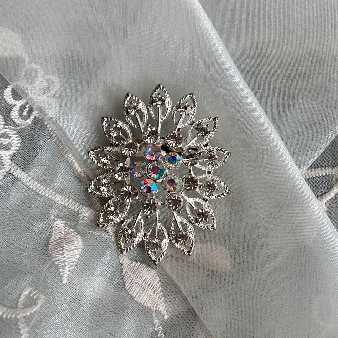 Filipiniana Alampay w/ Brooch, Women's Fashion, Tops, Others Tops on ...