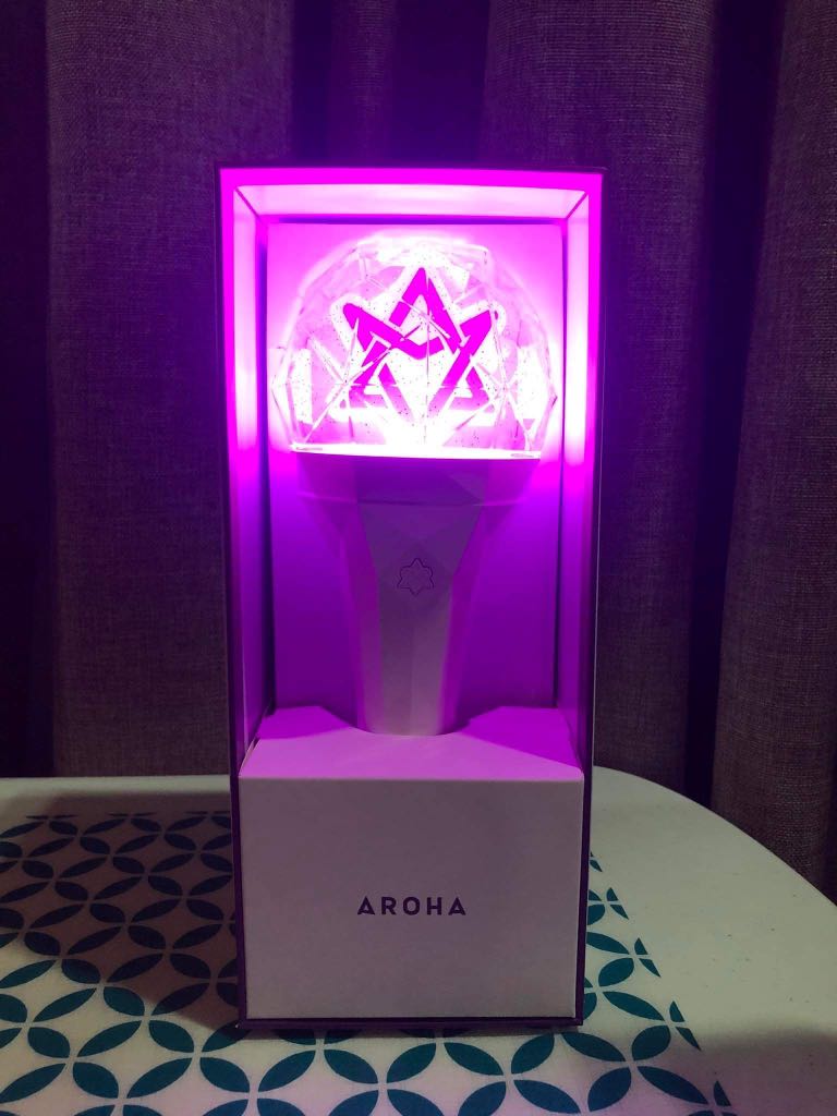 Astro Official Robong V2, Hobbies & Toys, Memorabilia & Collectibles, K ...