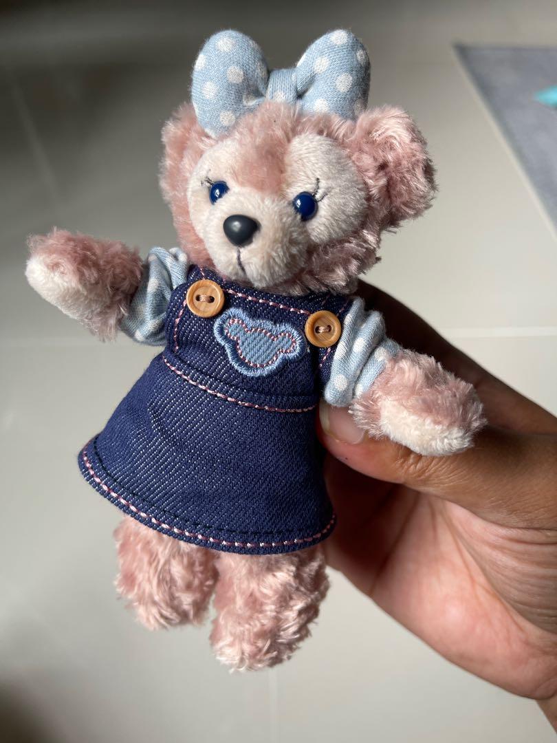 Duffy and Shellie May Tokyo DisneySea with keychain and pin, Hobbies ...