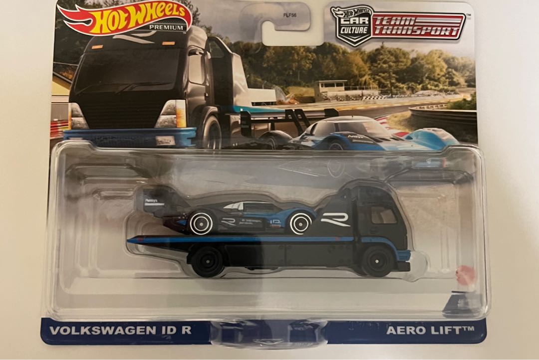 Hotwheels Team Transport Volkswagen IDR, Hobbies & Toys, Toys & Games ...