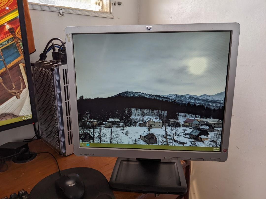 HP LE1911 19- inch 4:3 1280x1024 Monitor, Computers & Tech, Parts ...