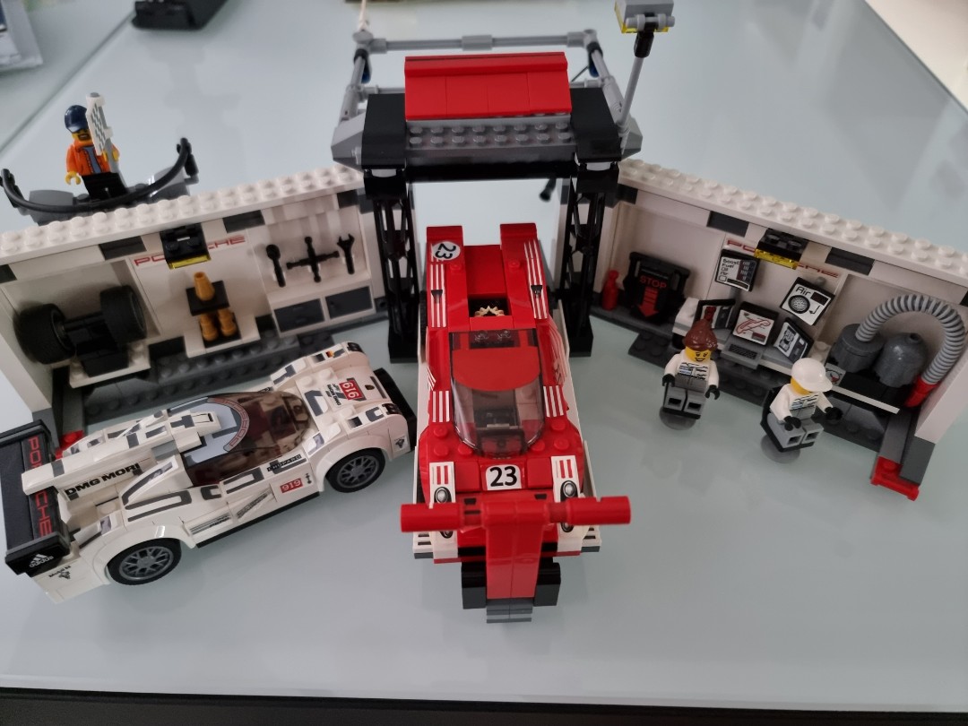 Lego 75876 Porsche 919 Hybrid and 917K Pit Lane, Hobbies & Toys, Toys ...