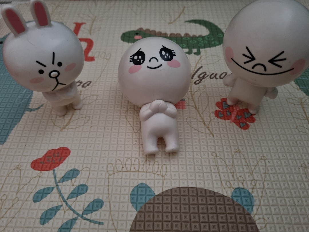 Line Friends Display (Pen) Cony & Moon: READ DESCRIPTION, Hobbies ...