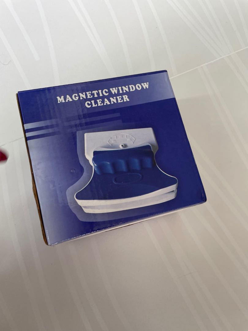 Magnetic Window Cleaner, Furniture & Home Living, Cleaning & Homecare ...