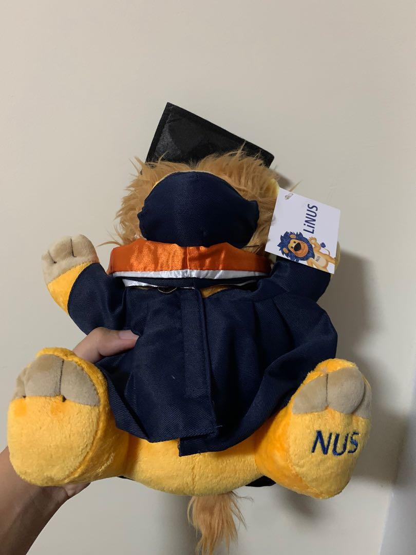Nus Graduation Bear Linus Limited Edition, Hobbies & Toys, Toys & Games ...