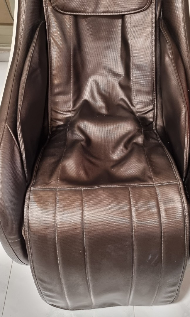 OTO Massager Chair, Beauty & Personal Care, Bath & Body, Body Care on ...