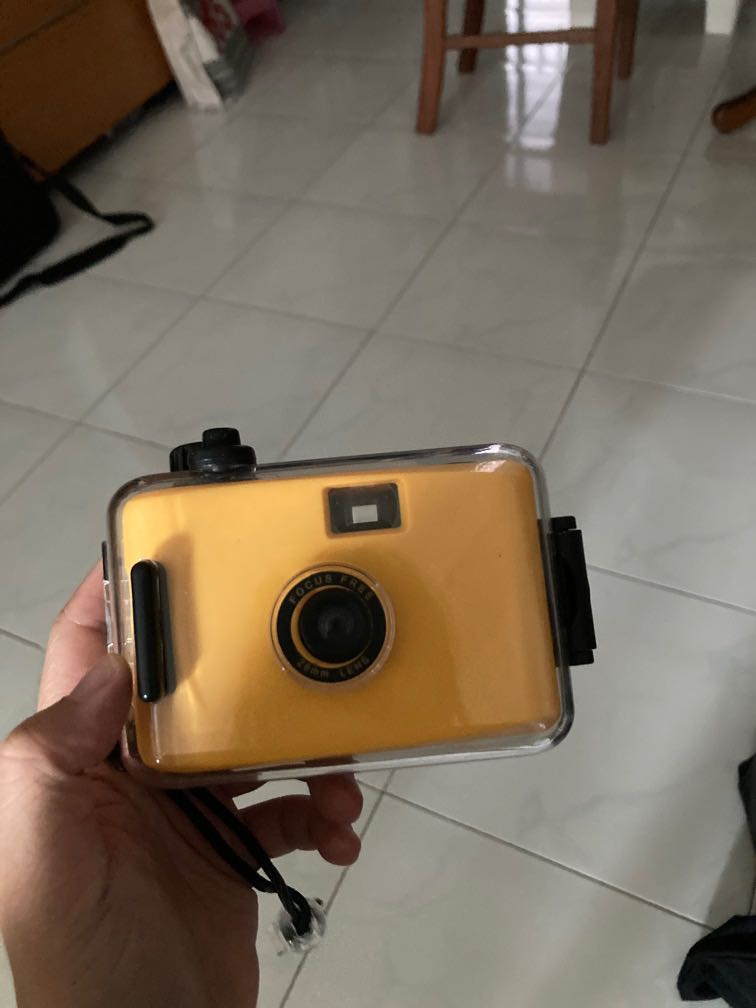 Simple 35mm Film Camera, Photography, Cameras on Carousell