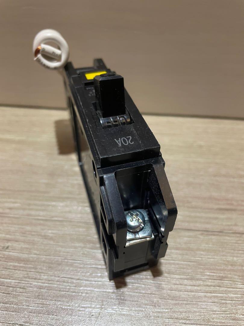 士林電機VB-50L 1P20A漏電斷路器 士林漏電開關 NVB-50L 1P2線式 110V/30mA 士林開關, 電視及其他電器 , 轉換器及插頭在旋轉拍賣