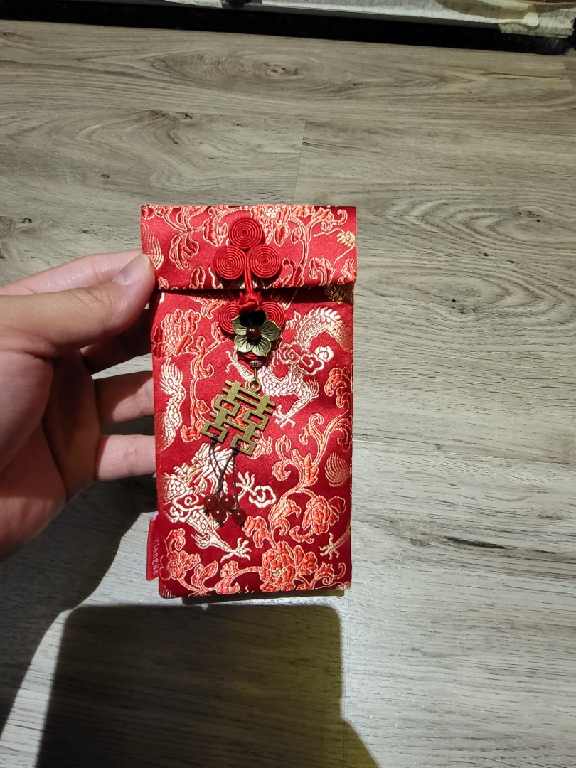 Wedding red packet (Ang Pow), Everything Else on Carousell