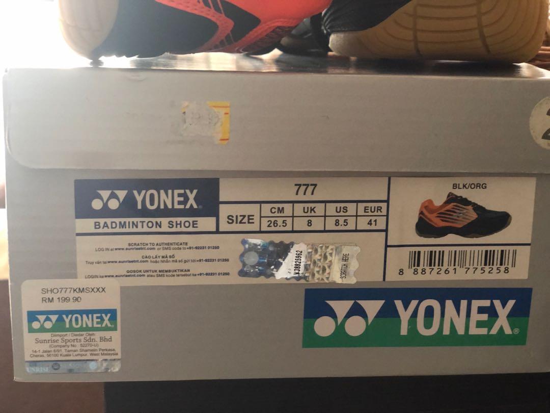 Yonex 777 Shoes, Sports Equipment, Sports & Games, Racket & Ball Sports ...