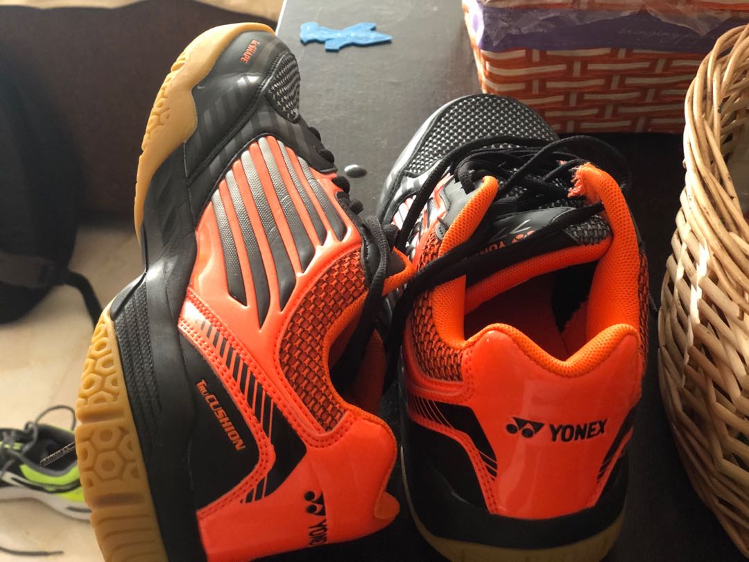 Yonex 777 Shoes, Sports Equipment, Sports & Games, Racket & Ball Sports ...