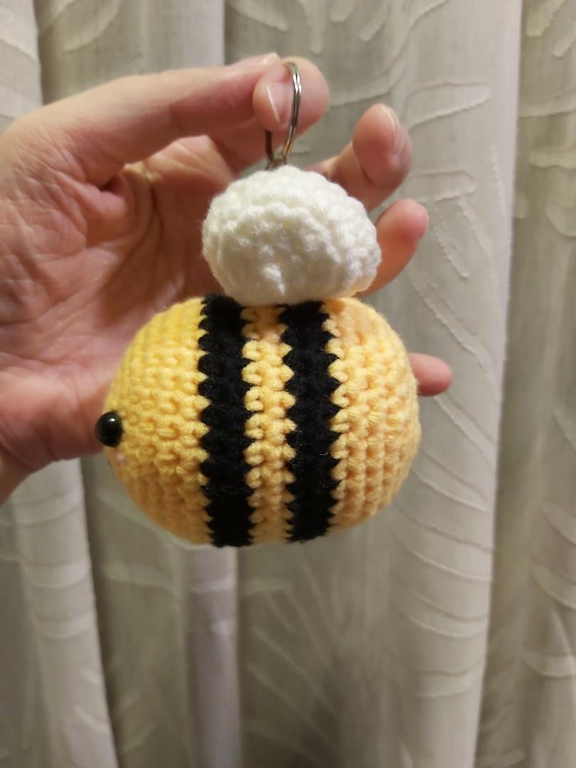 Crochet bumblebee and whale, Hobbies & Toys, Stationery & Craft ...