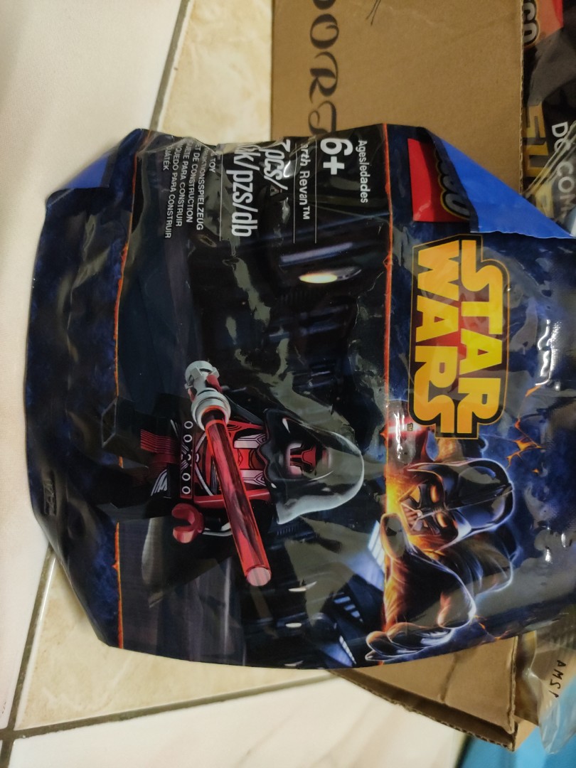 Darth Revan polybag, Hobbies & Toys, Toys & Games on Carousell