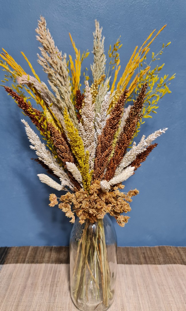 Dried flowers set, Hobbies & Toys, Stationary & Craft, Flowers ...