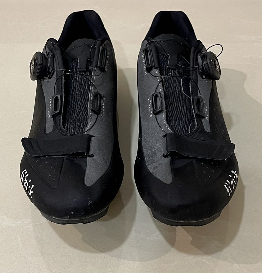 FIZIK R5 ROAD CYCLING CARBON REINFORCED SHOE, Sports Equipment ...