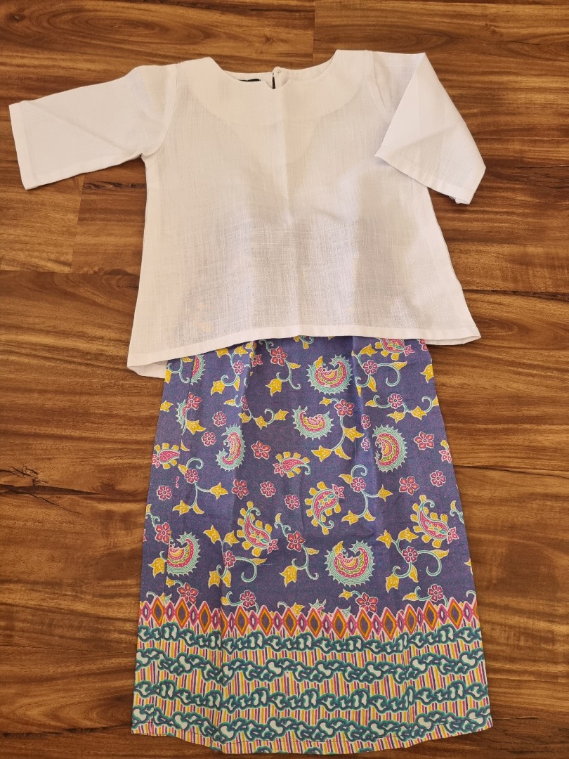 Hari Raya toddler girl outfit in white, Babies & Kids, Babies & Kids ...