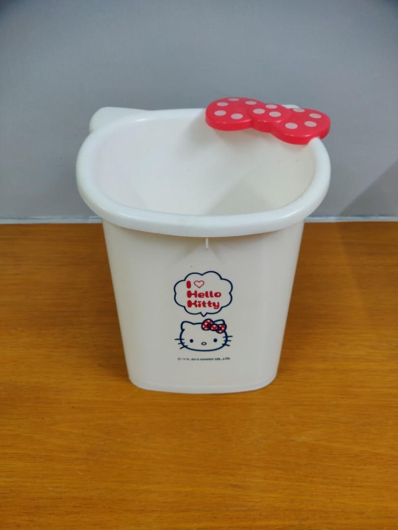 Hello Kitty bucket, Hobbies & Toys, Stationery & Craft, Other ...