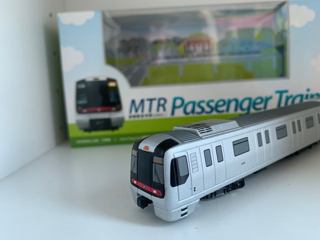 K-Train港鐵列車模型MTR TRAIN MODELS 黃頭 1:87 K-Train, 興趣及遊戲, 玩具 & 遊戲類 - Carousell
