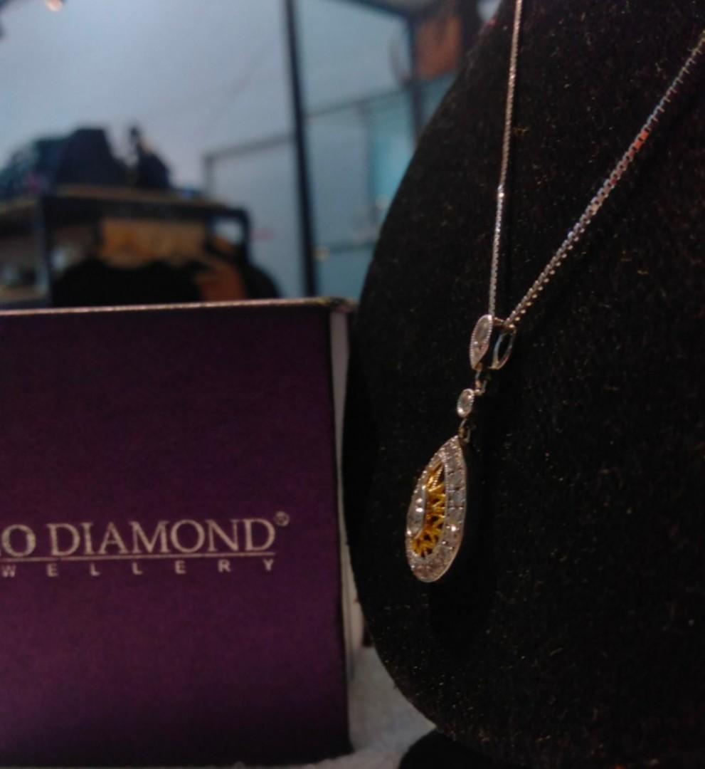 Rantai emas putih 375 loket 585 Lazo Diamond, Luxury, Accessories on ...
