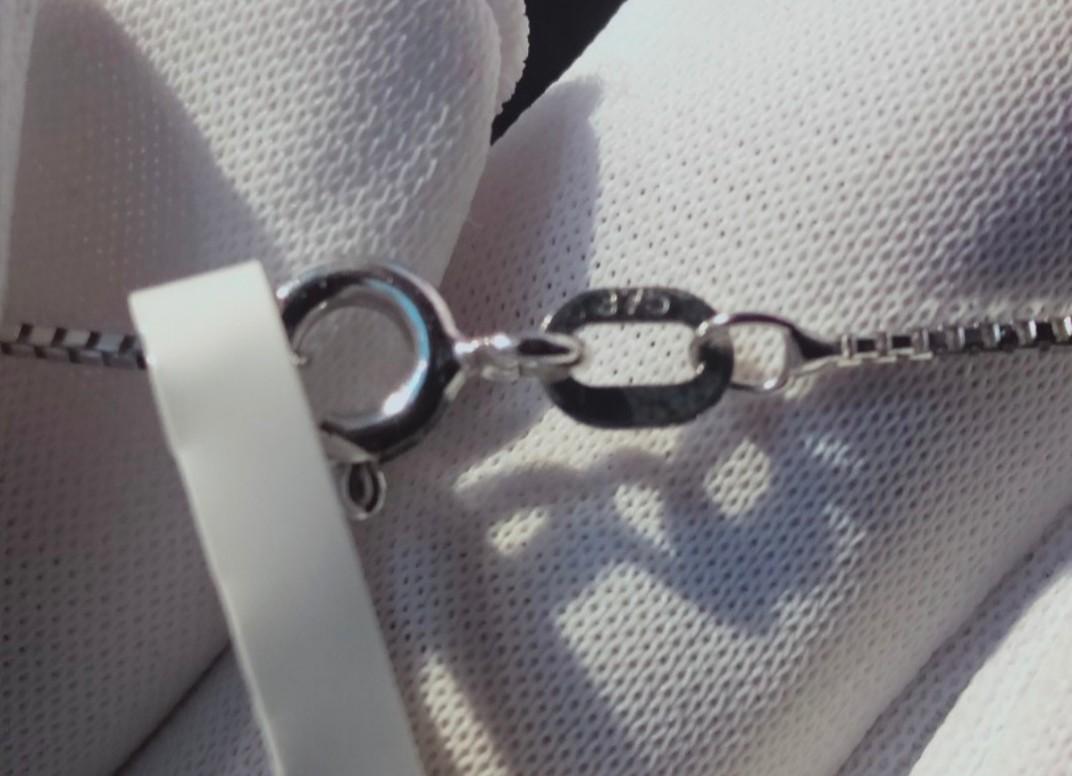 Rantai emas putih 375 loket 585 Lazo Diamond, Luxury, Accessories on ...