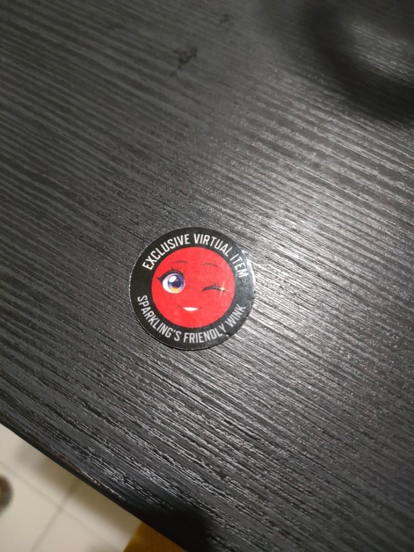 Roblox Sparkling 's Friendly Wink ( CODE ONLY ), Hobbies & Toys, Toys ...