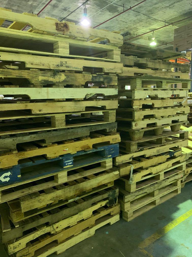 Used fumigate pallet, Everything Else on Carousell