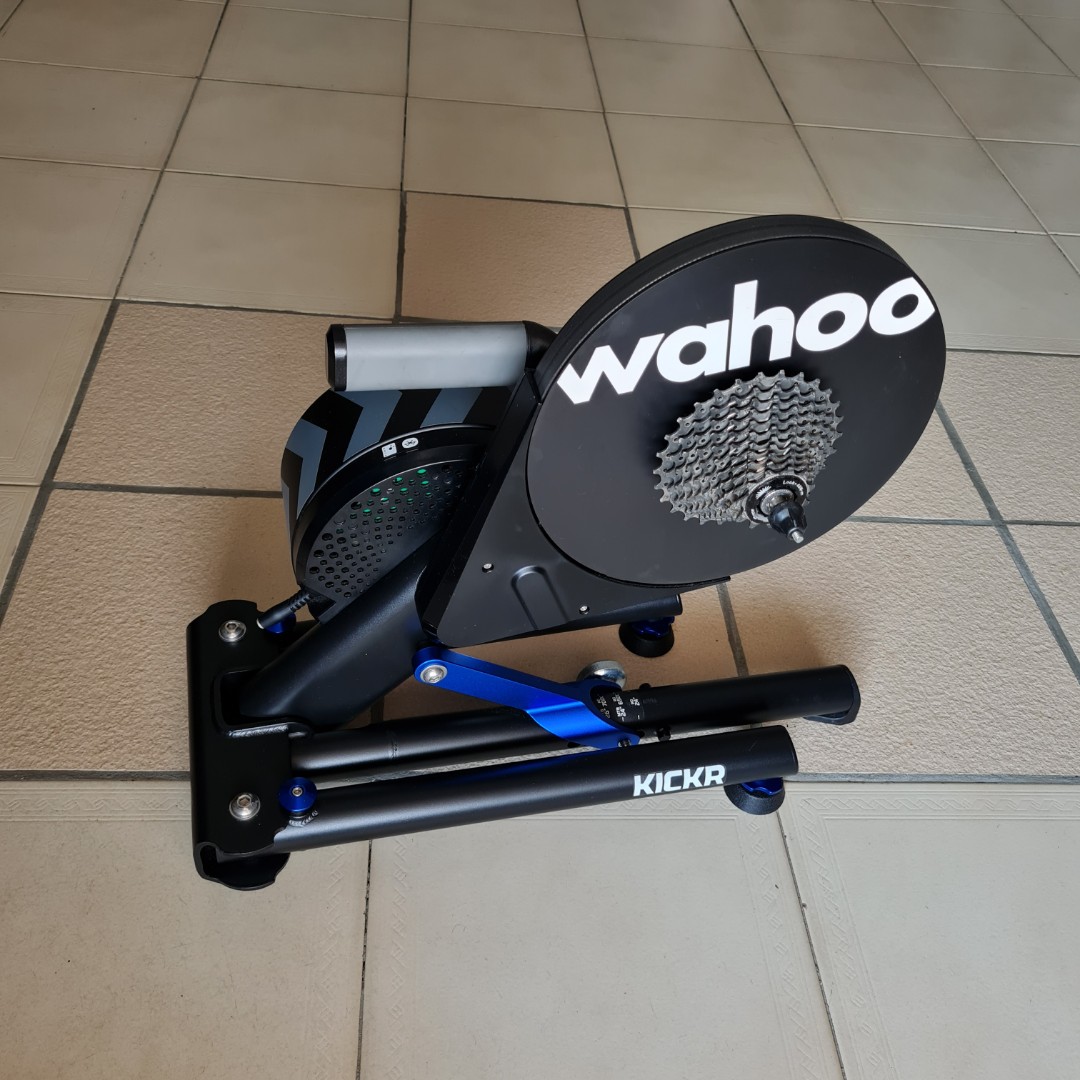 Wahoo Kickr gen4 + Climb, Sports Equipment, Bicycles & Parts, Bicycles ...