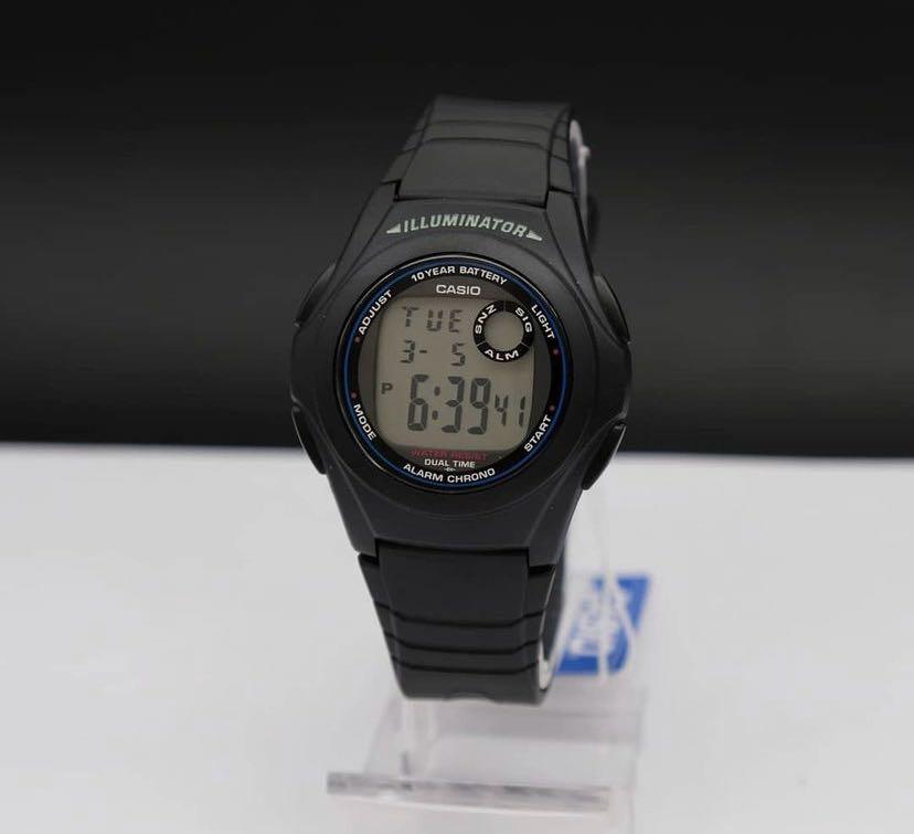 Casio Illuminator F-200W-1A Digital Quartz F200W-1A Black F200 Brand New, Men's Fashion, Watches ...