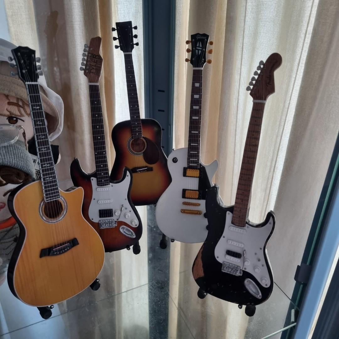 Day6 mini guitar toy guitar display guitar, Hobbies & Toys ...