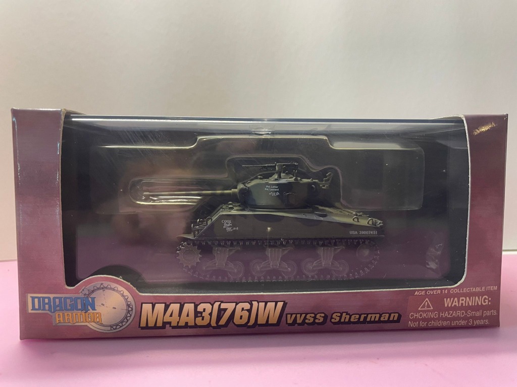 Dragon Armor 60163 M4A3(76)W VVSS, 761st Tank Battalion "Black Panthers ...