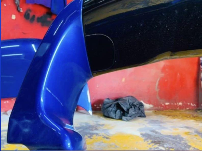 FD2R Stock blue Spoiler, Car Accessories, Accessories on Carousell