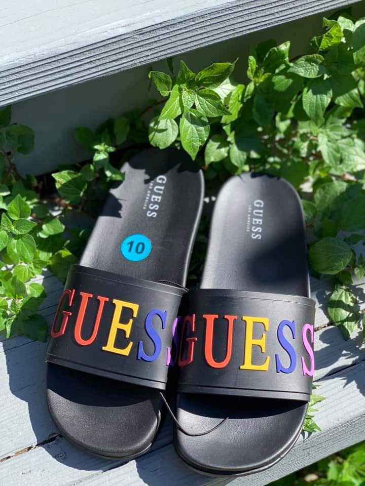 GUESS SLIDE, Men's Fashion, Footwear, Slippers & Slides on Carousell