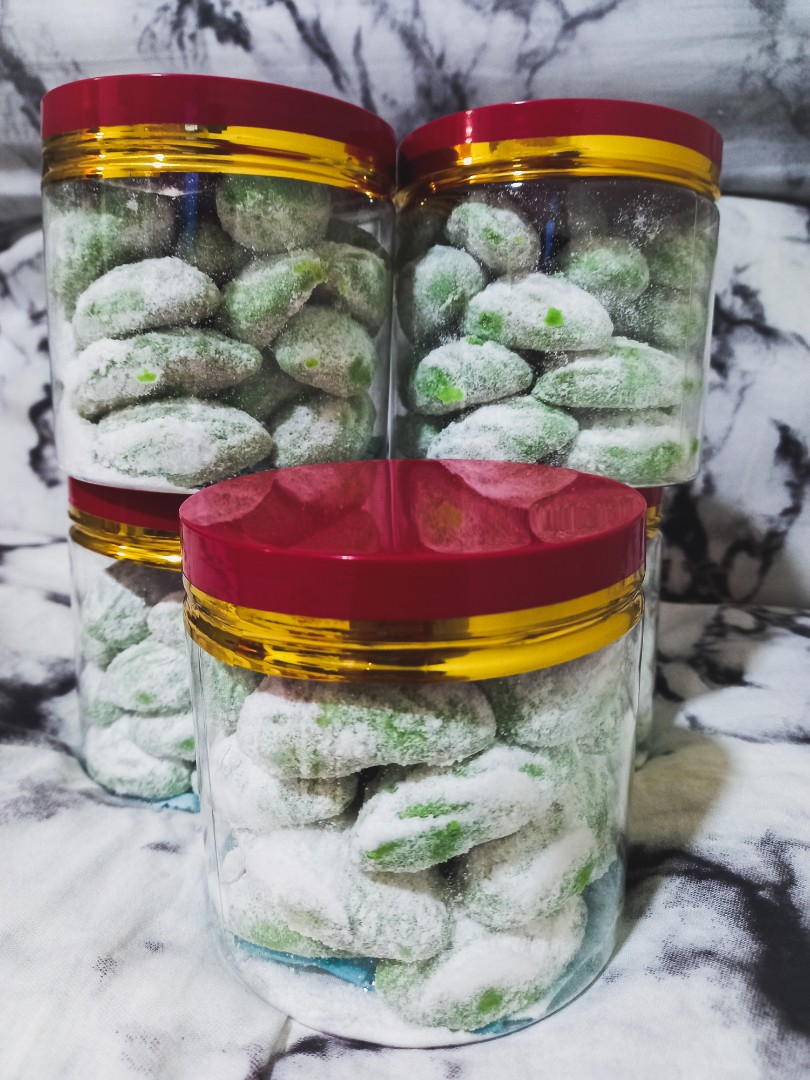 Iconic Makmur Cashew #rayabakes, Food & Drinks, Homemade Bakes on Carousell