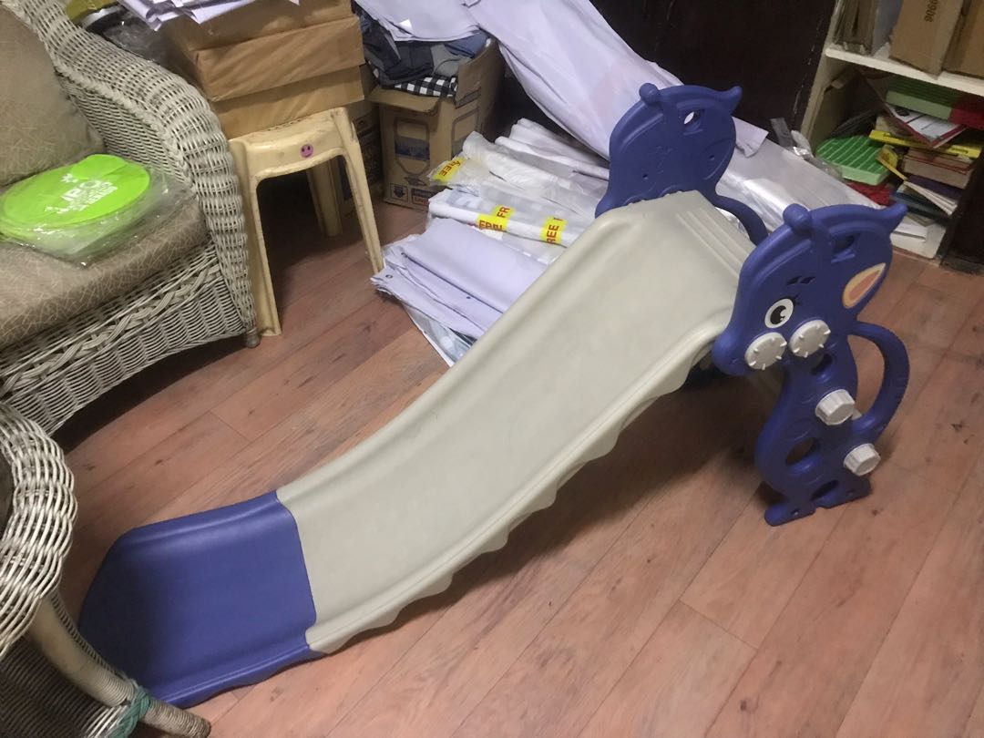 Kiddie slide, Babies & Kids, Infant Playtime on Carousell