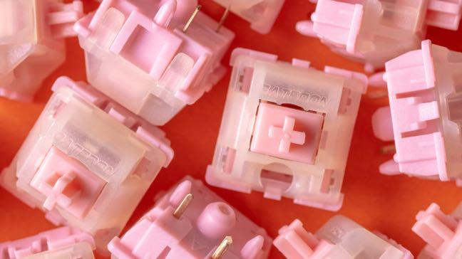 LUBED Gateron Pink Switch x90, Computers & Tech, Parts & Accessories ...