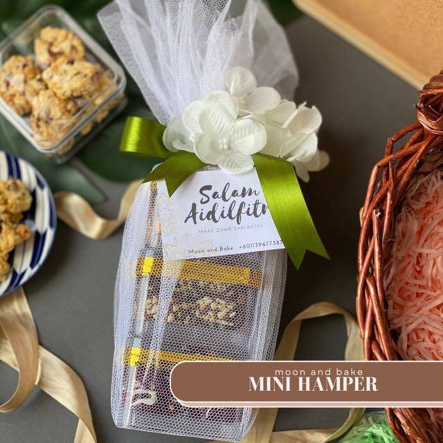 Mini Hamper Raya 2022, Food & Drinks, Homemade Bakes on Carousell