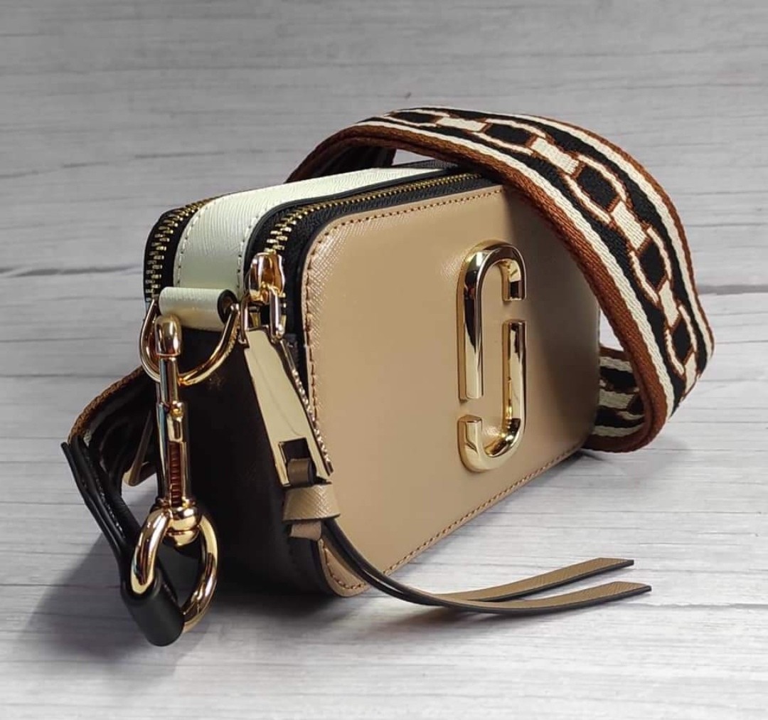 MJ Camera Bag, Women's Fashion, Bags & Wallets, Cross-body Bags on ...