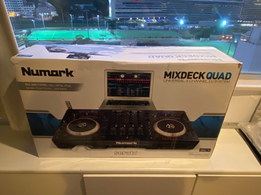 Numark mixdeck quad, 興趣及遊戲, 音樂、樂器 & 配件, 樂器 - Carousell