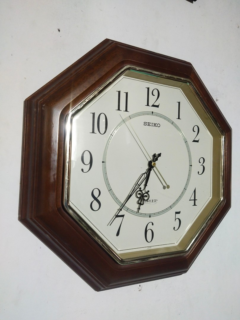 Seiko Japan wall clock wood, Furniture & Home Living, Home Decor ...