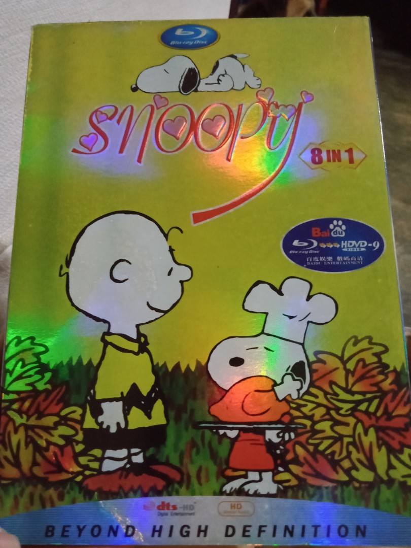 SNOOPY 8 in 1, Hobbies & Toys, Music & Media, CDs & DVDs on Carousell