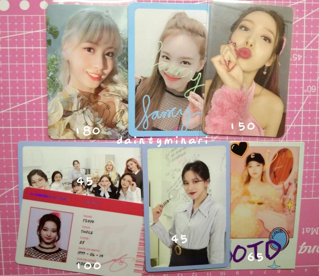 Twice Momo Signed and Nayeon Photocards Set, Hobbies & Toys, Memorabilia & Collectibles, K-Wave ...