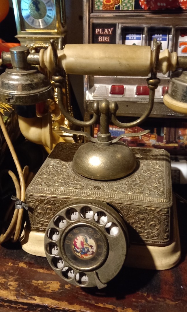 victorian telephone untested, Hobbies & Toys, Memorabilia ...