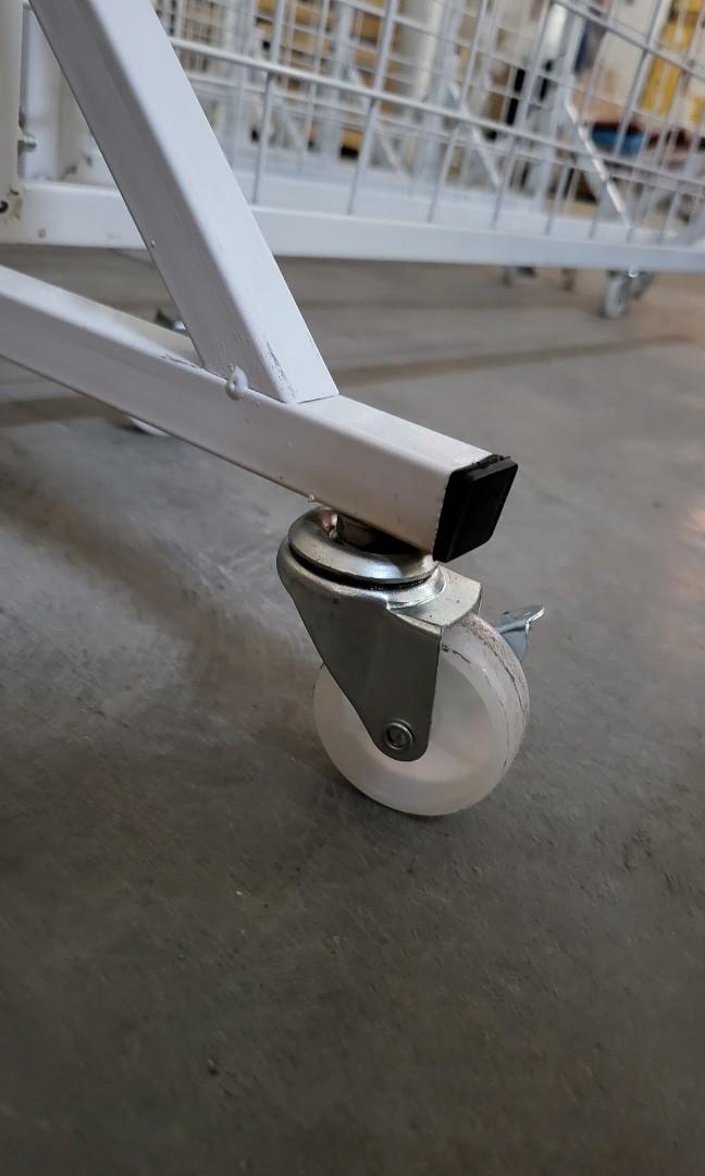 Wire mesh netting display L-Rack without wheel, Furniture & Home Living ...