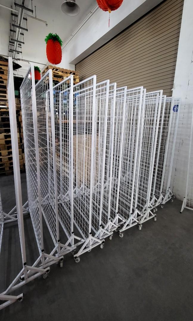 Wire mesh netting display L-Rack without wheel, Furniture & Home Living ...