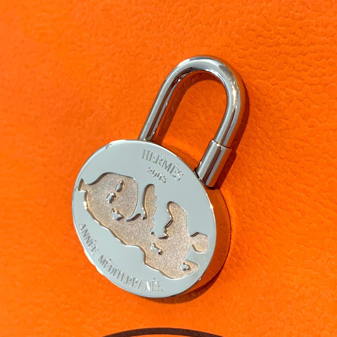 絕版 愛馬仕 Hermes map Cadena 2003 限量版 銀色 鎖頭仔 可當吊墜 地圖 limited edition ...