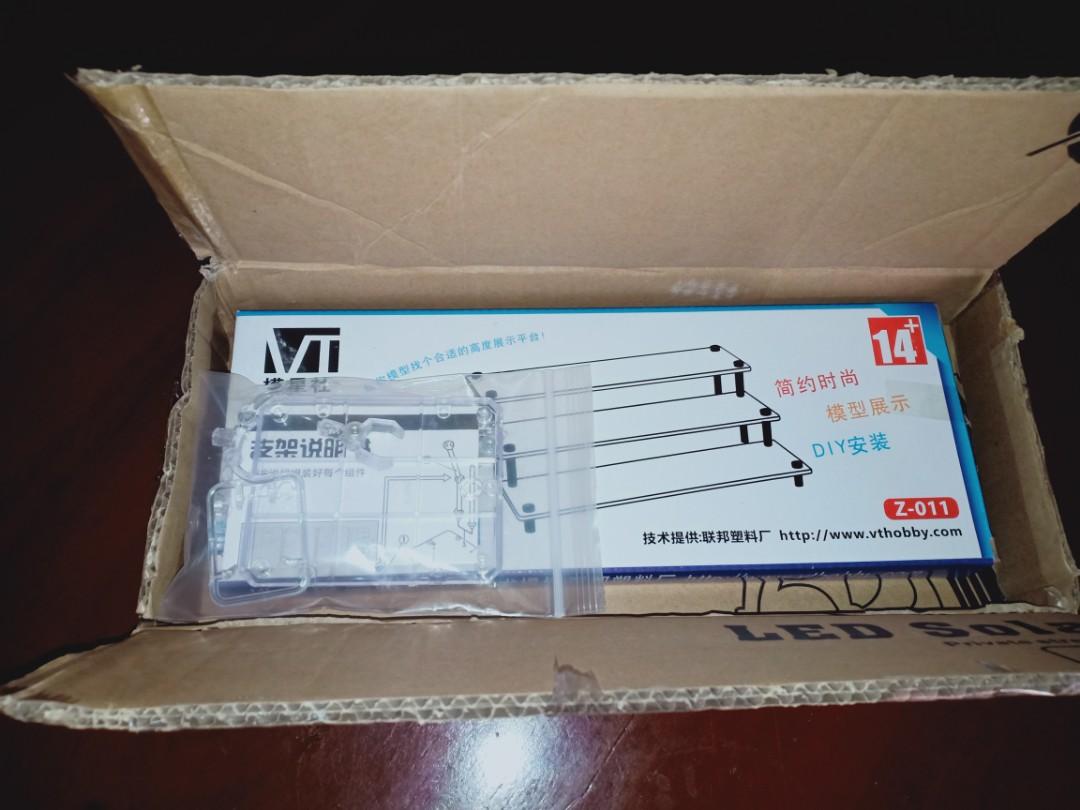 ACRYLIC RISER AND FIGMA STAND SET (ON-HAND) 30x30CM, Hobbies & Toys ...