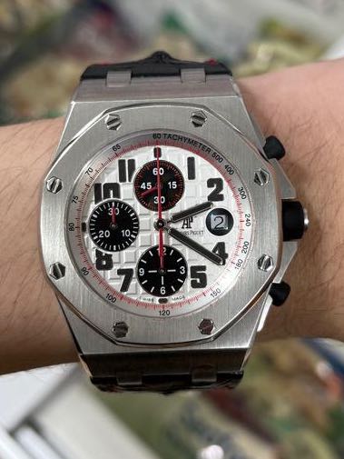 Audemars Piguet Royal Oak Offshore panda ap roo 26170st 26170, Luxury ...