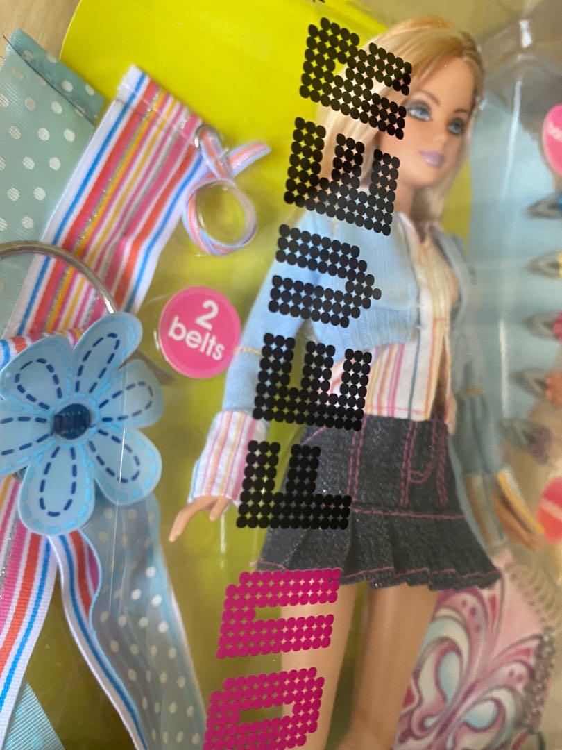 Barbie Fashion Fever Doll- with barrettes, notebook and belt, Hobbies ...